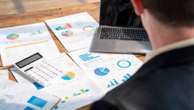 Conservative Mutual Funds: A Simple Guide to Safe Investment Options